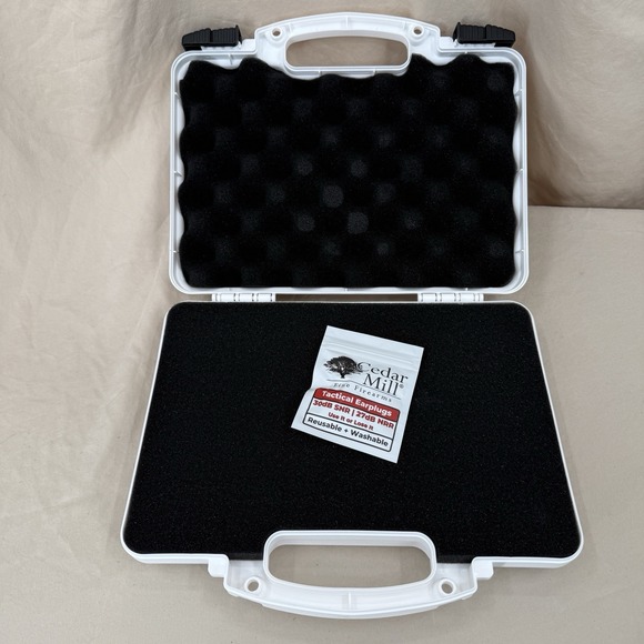 Games | Cedar Mills Pistolrevolver White Hard Case 12x1x35 Foam Carry ...